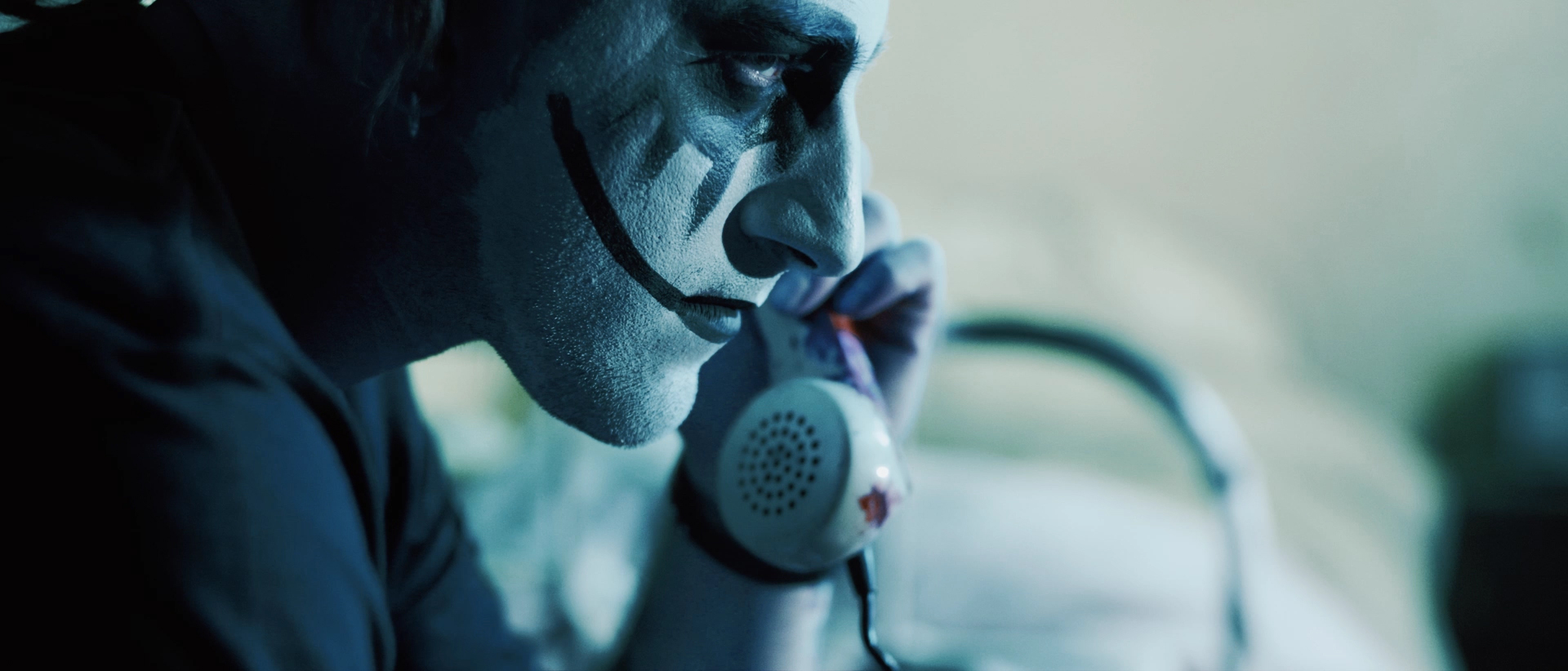 Pogarda || Kleszcz ujawnia gości. Horry klip już w sieci!